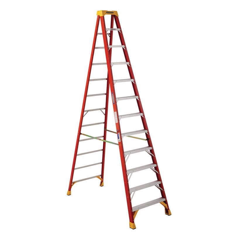 Werner 12 ft. H Fiberglass Step Ladder Type IA 300 lb. capacity ...